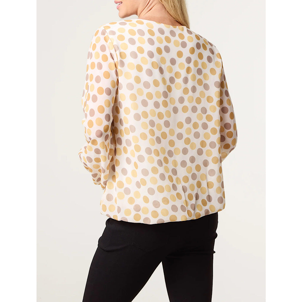 Amber Dot V-Neck Blouse – Bucks Leather